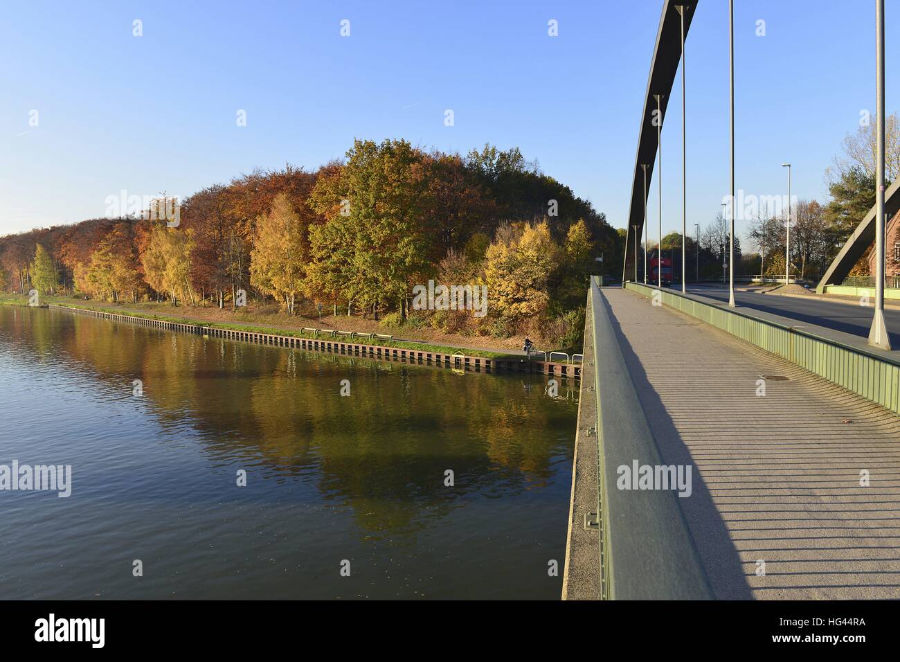 Steely arch bridge above the Midland Canal in Hanover's district ...