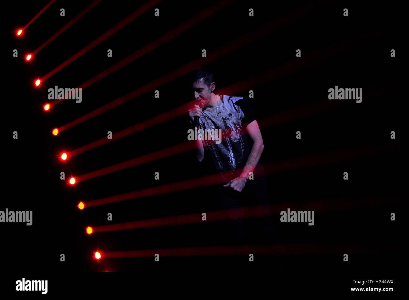 Singer example hi-res stock photography and images - Alamy