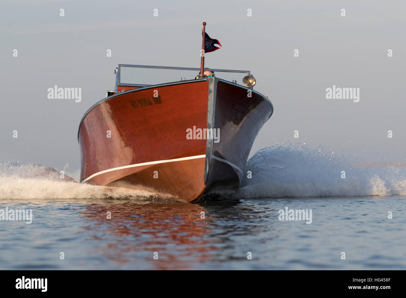 Approach boat hi-res stock photography and images - Alamy