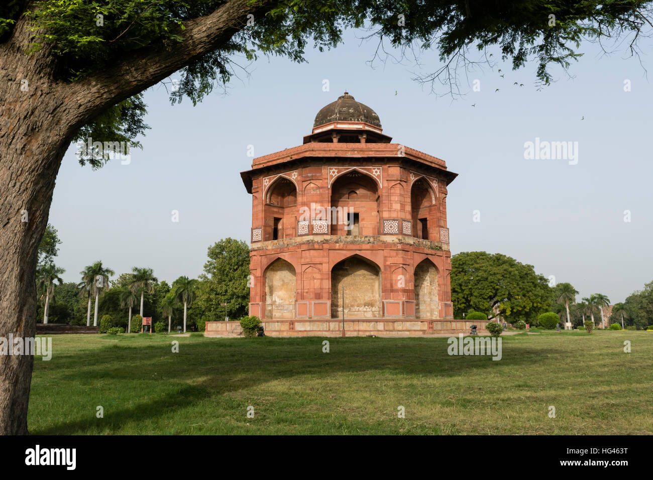 Sher mandal hi-res stock photography and images - Alamy
