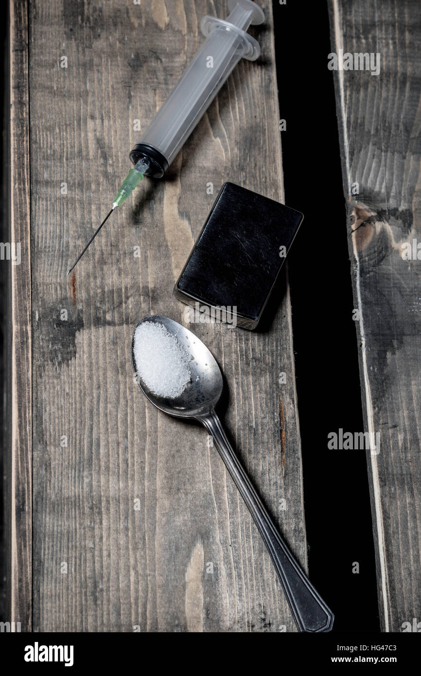 Drug taking kit Stock Photo - Alamy