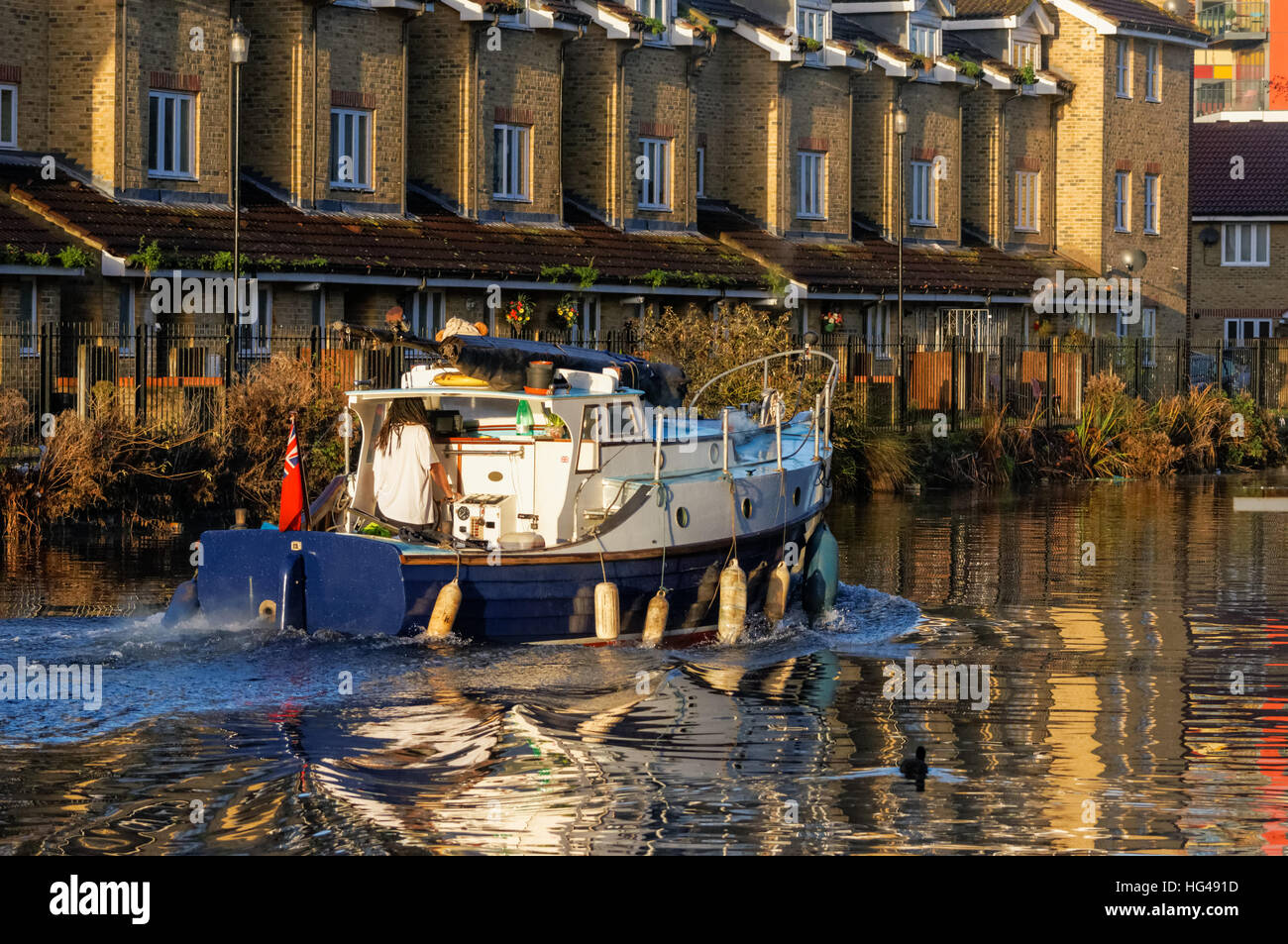 Riverside House Canal Boat River Stock Photos & Riverside House Canal ...
