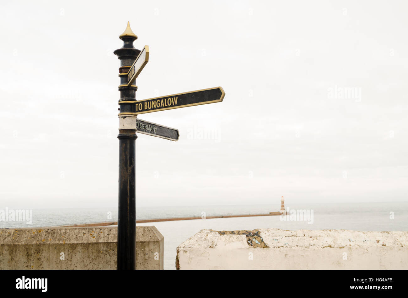 Bungalow cafe roker hi-res stock photography and images - Alamy