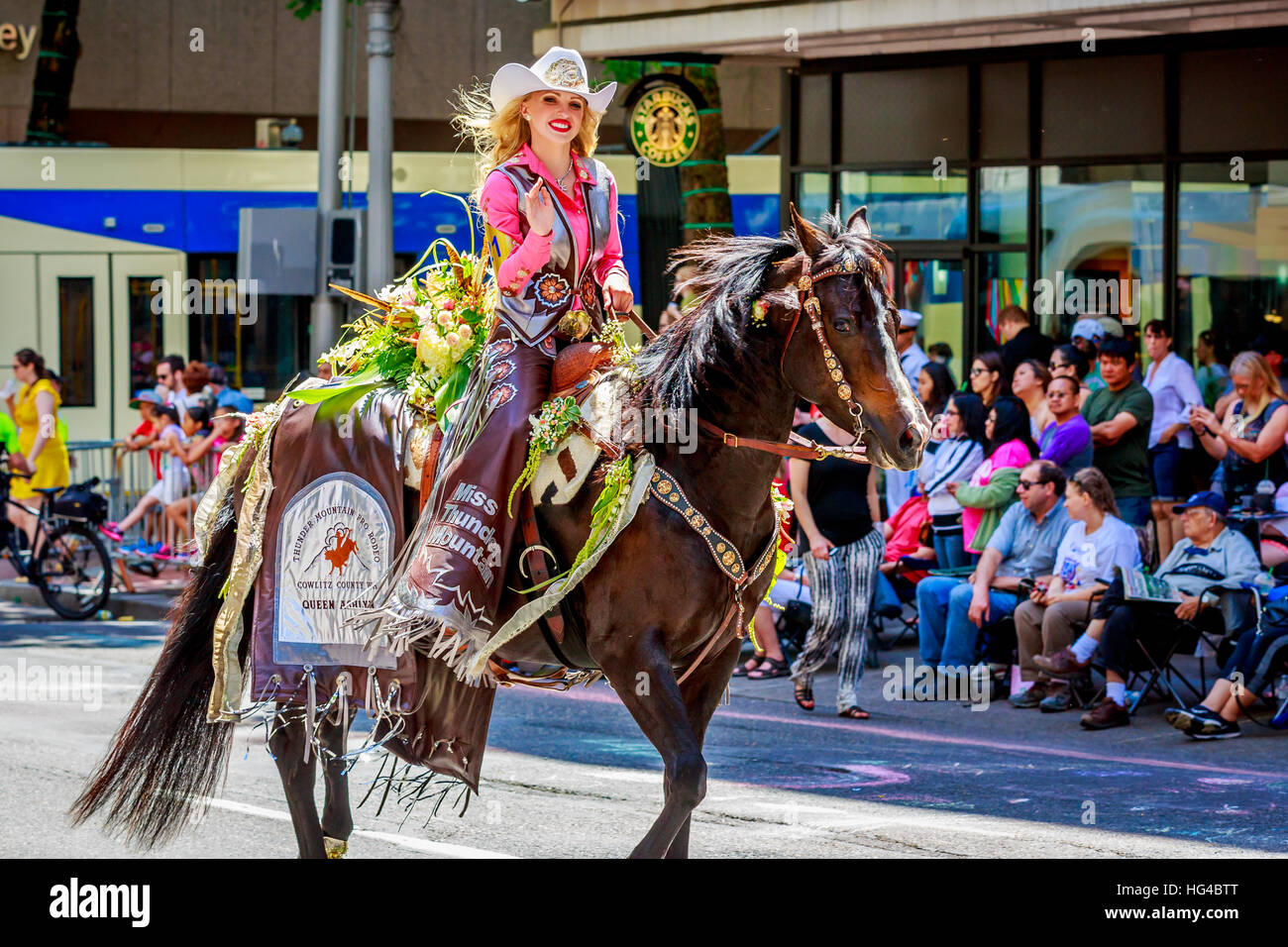 Miss thunder mountain pro rodeo queen hi-res stock photography and ...