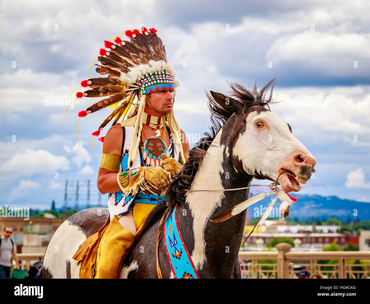 Portland, Oregon, USA - June 11, 2016: The Happy Canyon trail horse ...