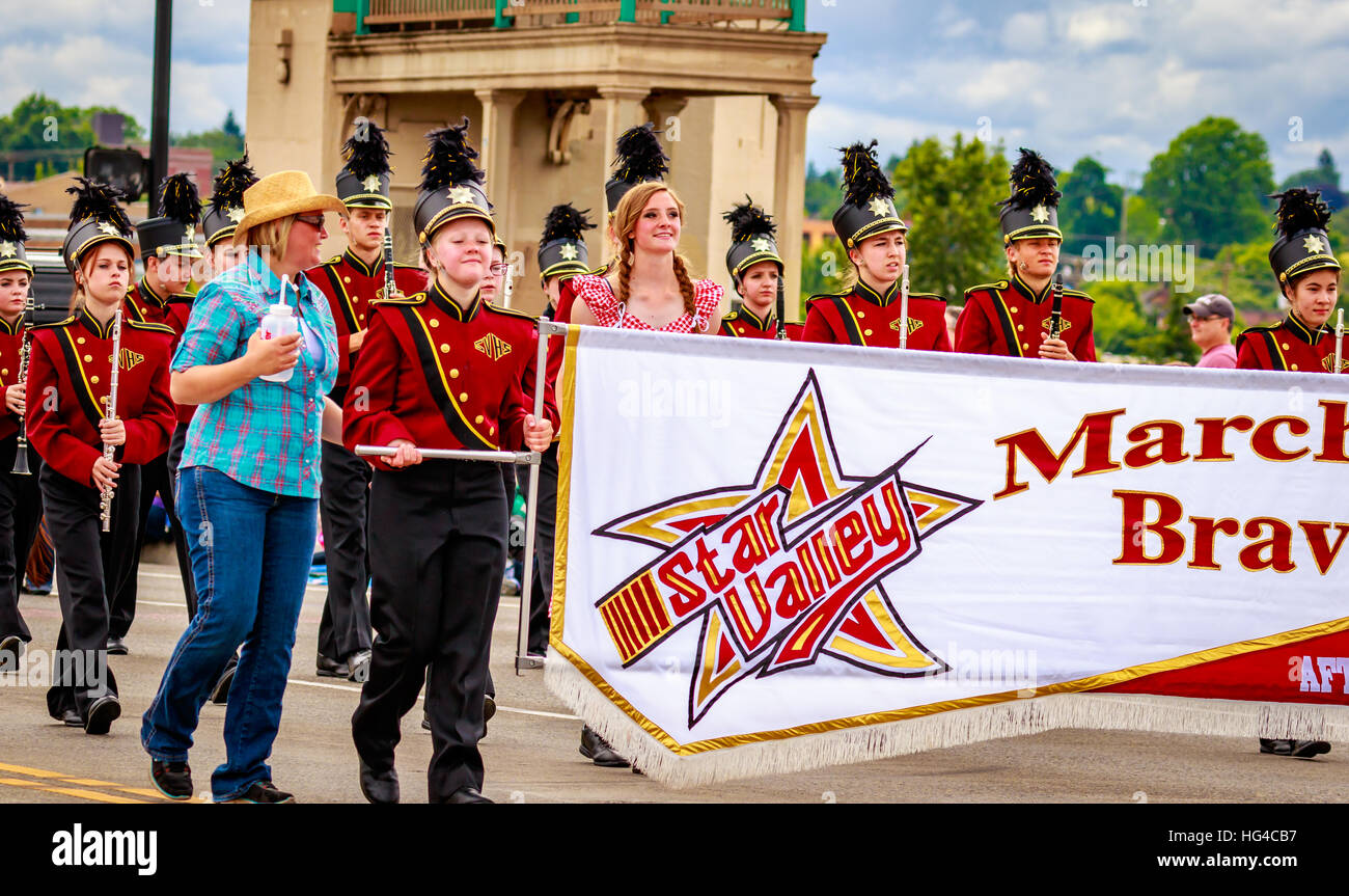 Star valley high school marching band hi-res stock photography and ...