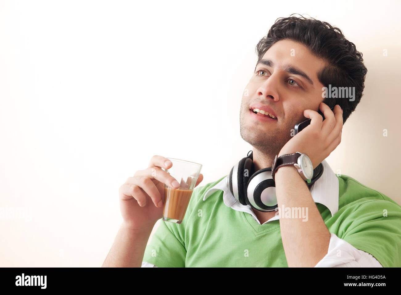 Portrait of indian man drinking chai hi-res stock photography and ...