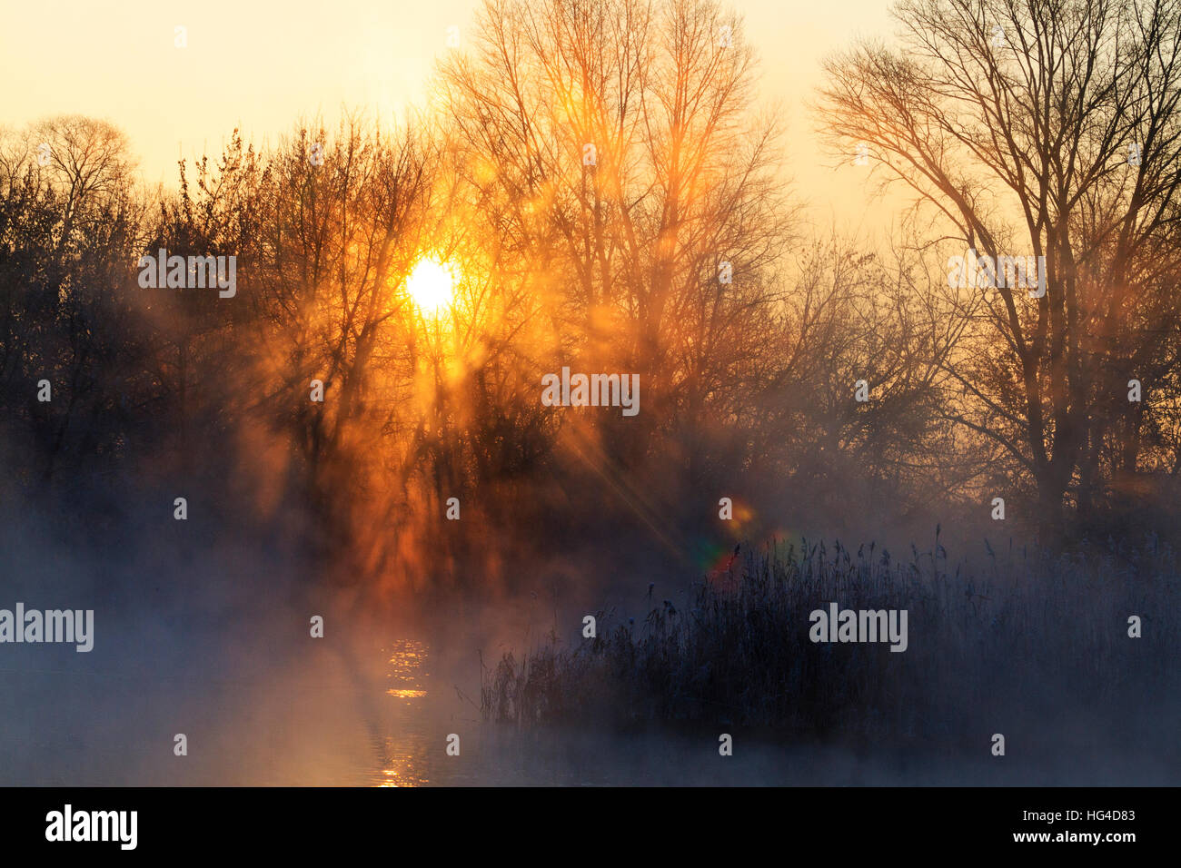 sunrise on hunting lake Stock Photo - Alamy