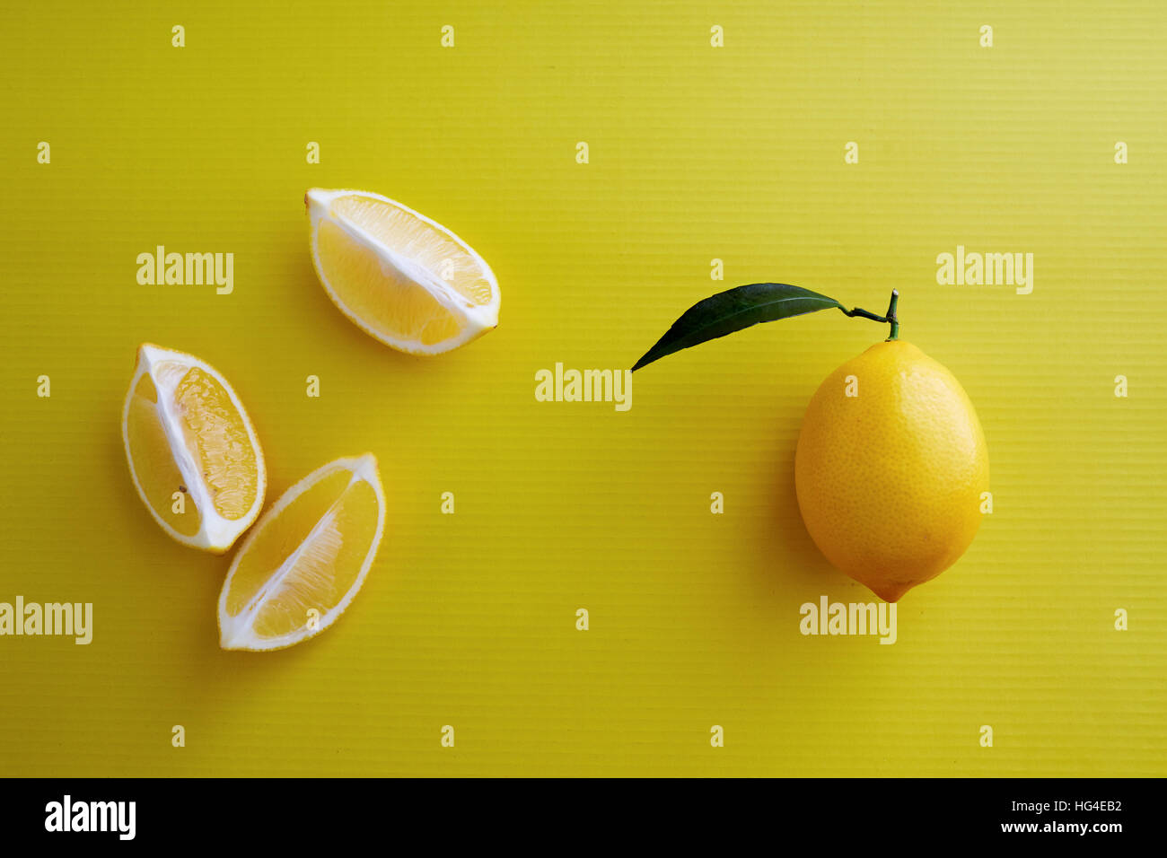 Lemon color background hi-res stock photography and images - Alamy