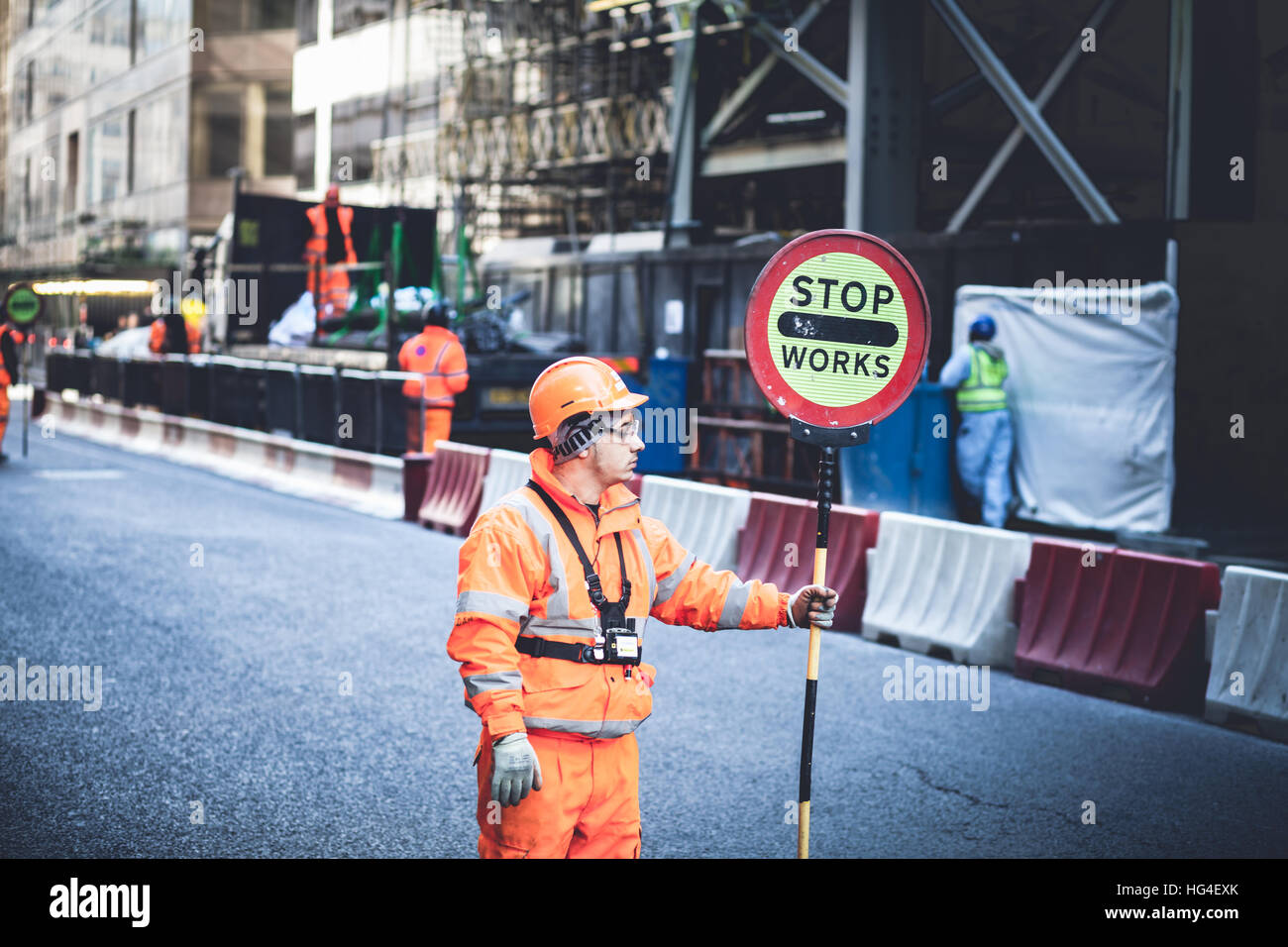 Road construction workers uk hi-res stock photography and images - Alamy