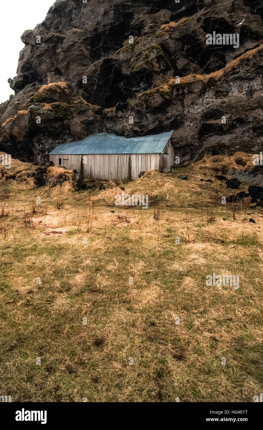 Flow house hi-res stock photography and images - Alamy