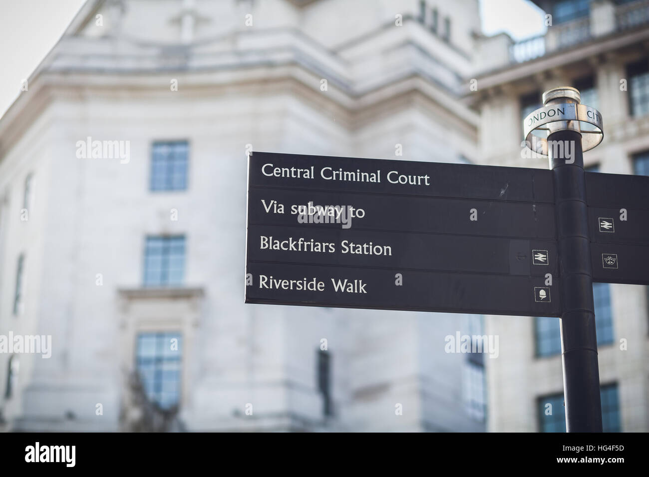 signposts in London for Central criminal court, Blackfriars station ...