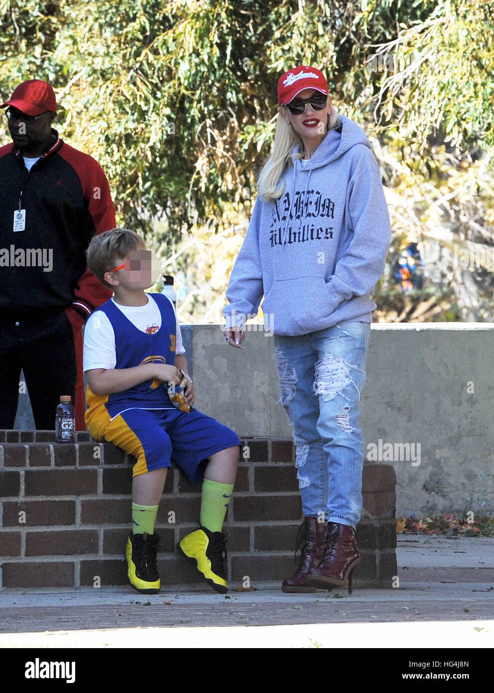 Gwen Stefani enjoys the day with her boys as she attends her son zumas ...