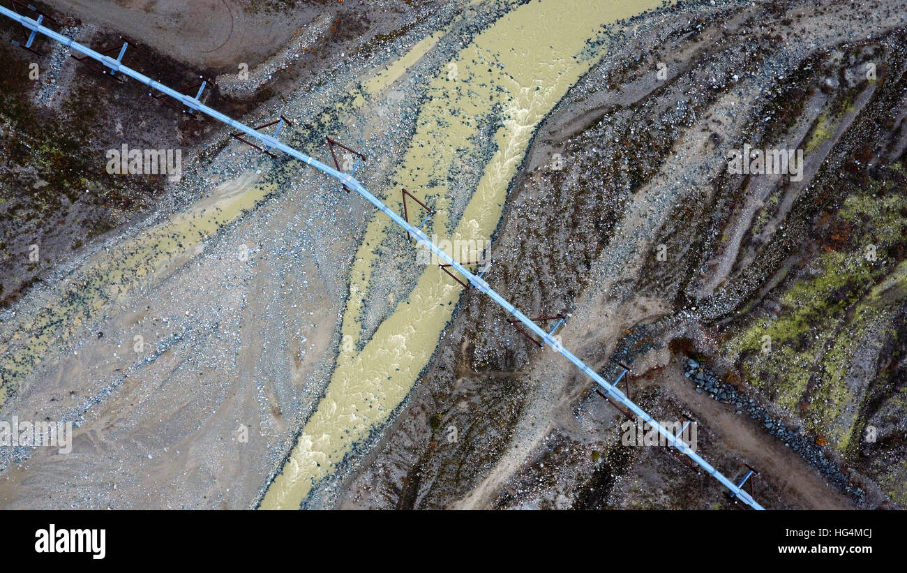 Trans Alaska Pipeline System High Resolution Stock Photography and ...