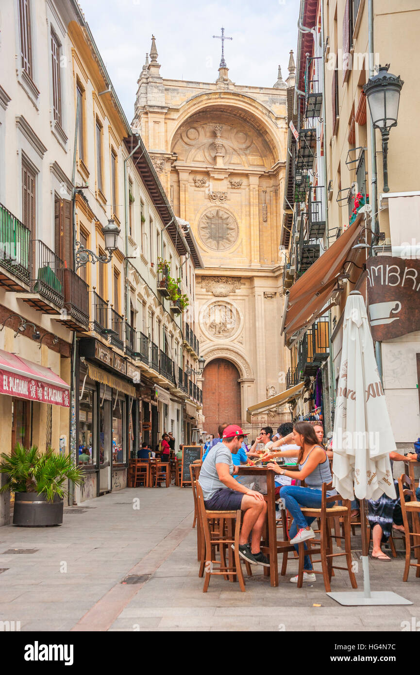 Granada old town hi-res stock photography and images - Alamy