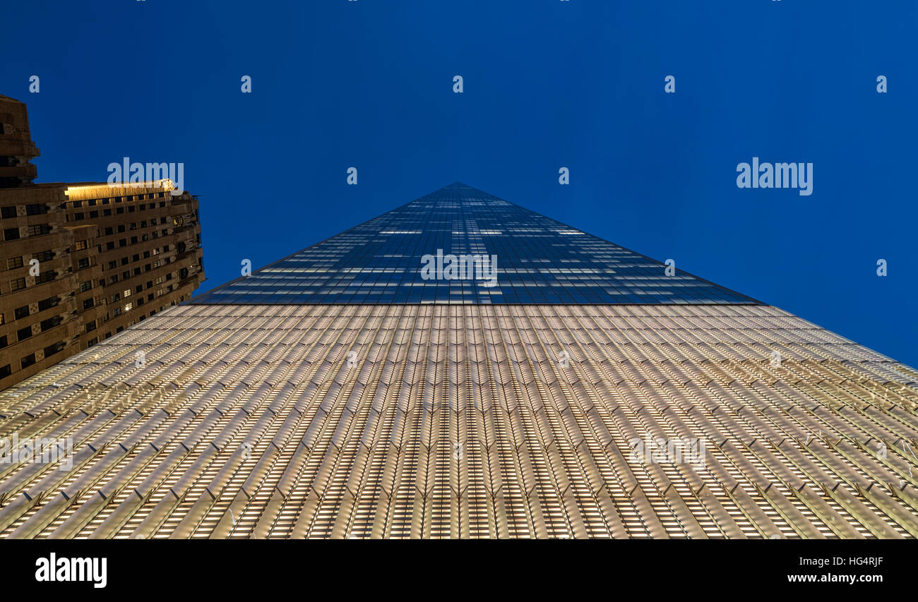 Center point hi-res stock photography and images - Alamy