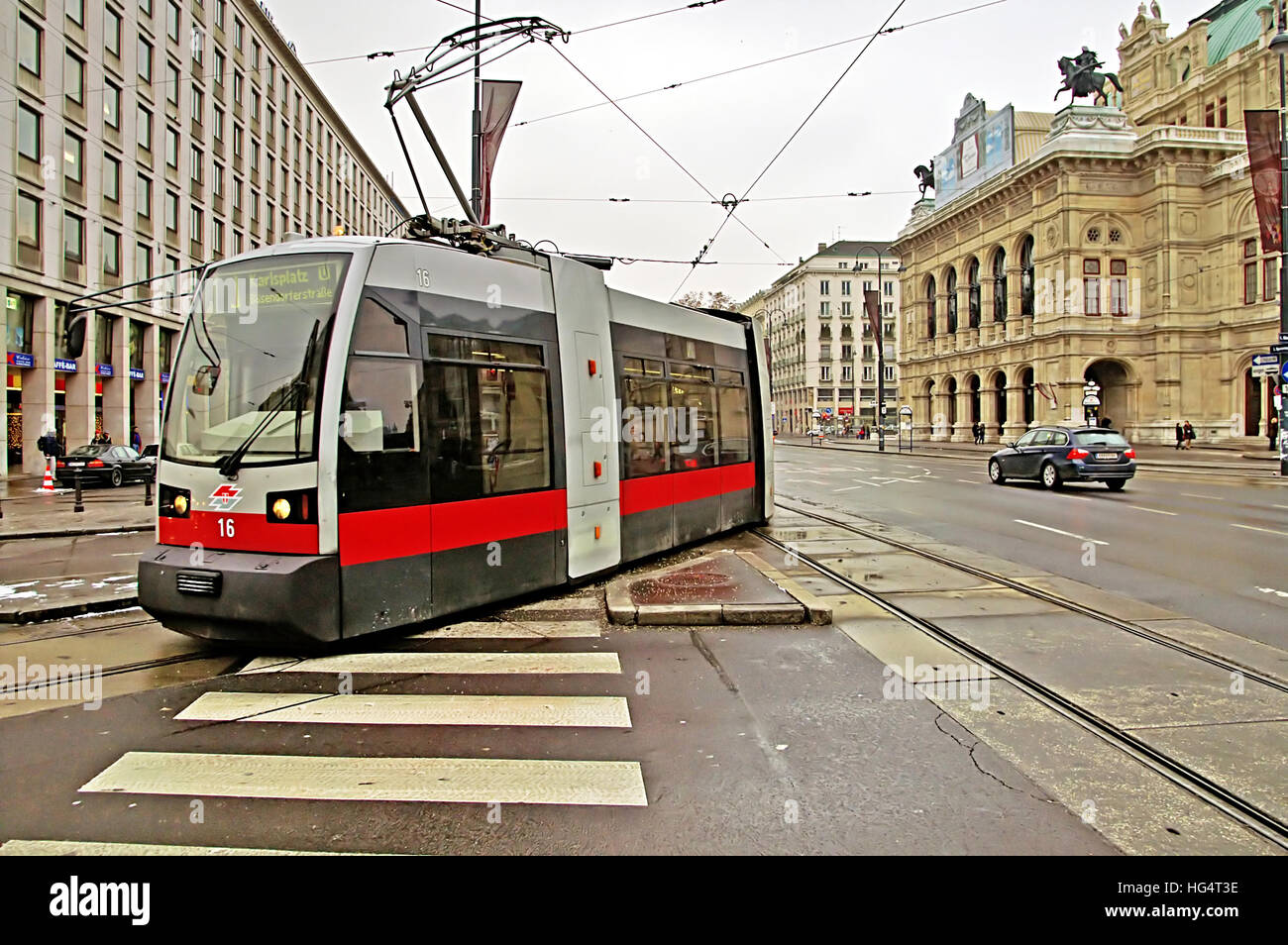 VIENNA, AUSTRIA - JANUARY 2,2008: Public transportation with tram near ...