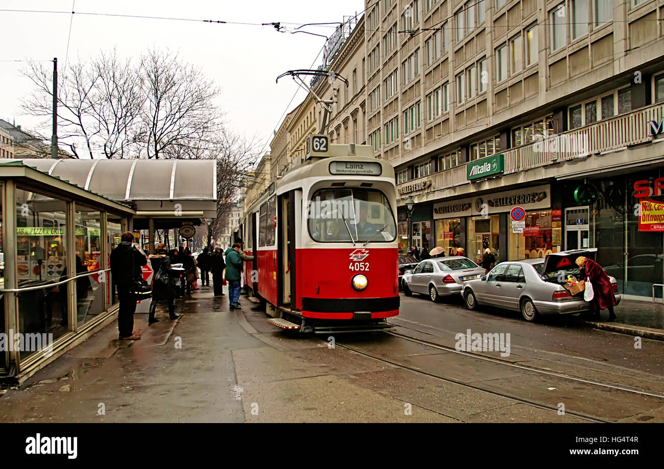 VIENNA, AUSTRIA - JANUARY 2,2008: Public transportation with tram at ...