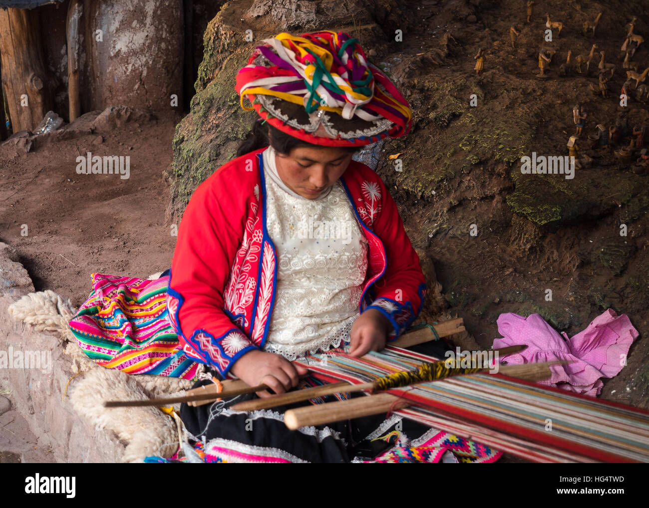 Inca weaving tradition hi-res stock photography and images - Alamy