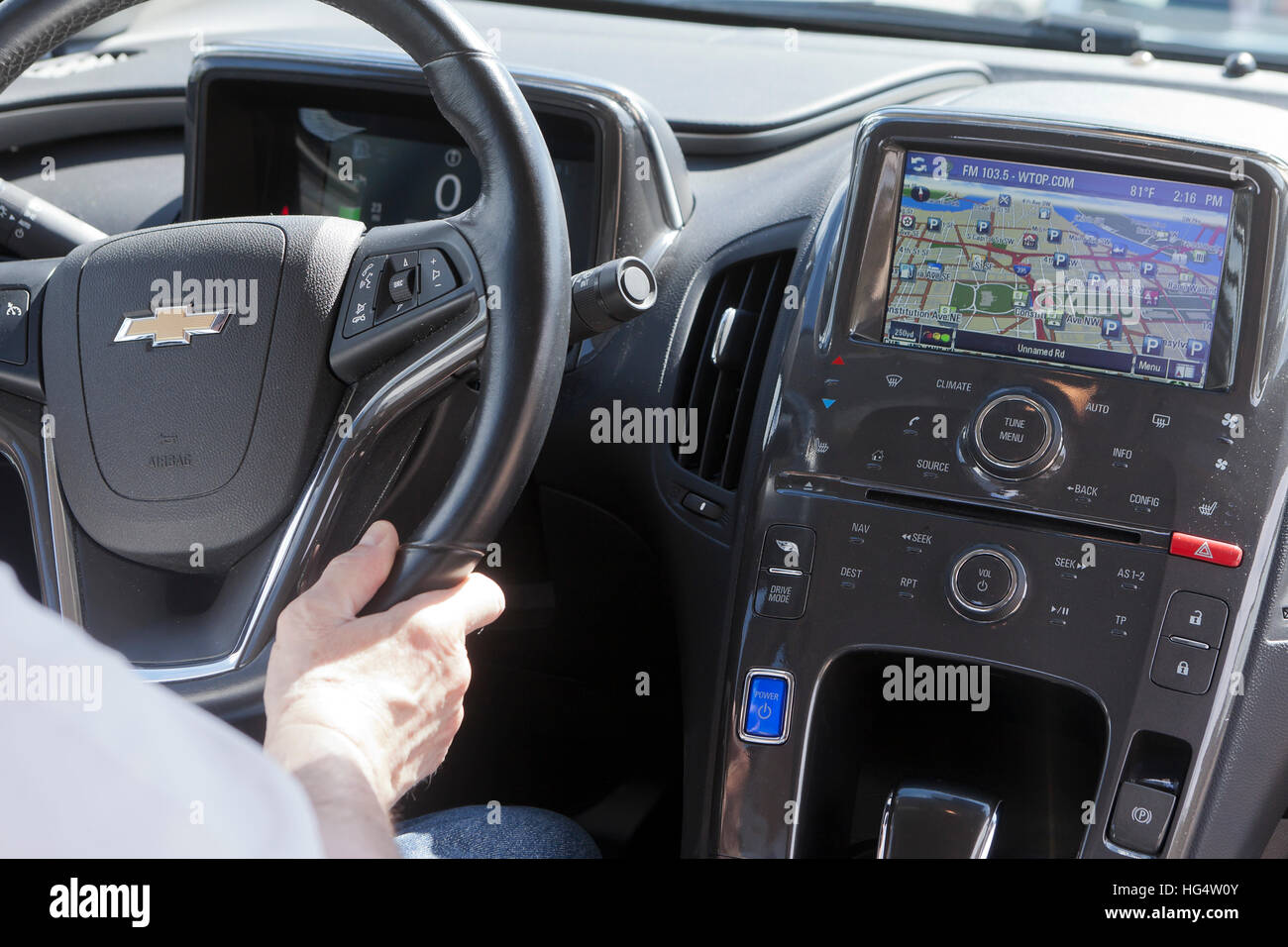 Inside hybrid car lcd screen hi-res stock photography and images - Alamy
