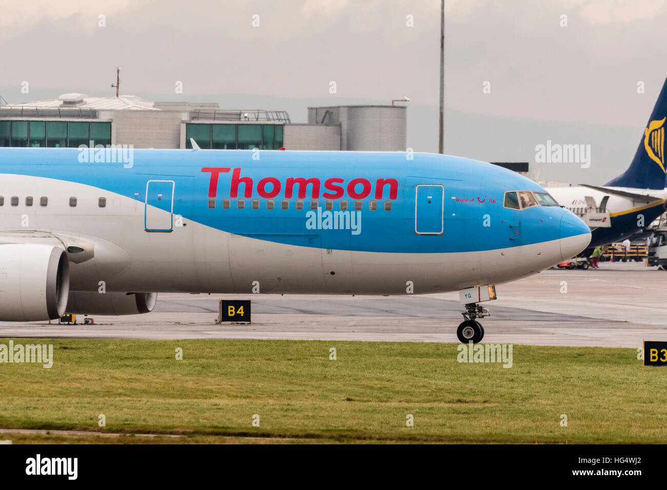 Thomson airlines hi-res stock photography and images - Alamy