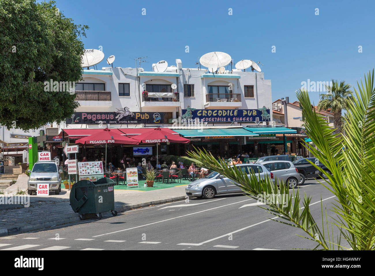Paphos cafe hi-res stock photography and images - Alamy