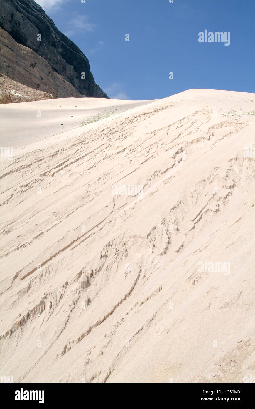 Sand dune of Arher beach on Socotra island, Yemen Stock Photo - Alamy