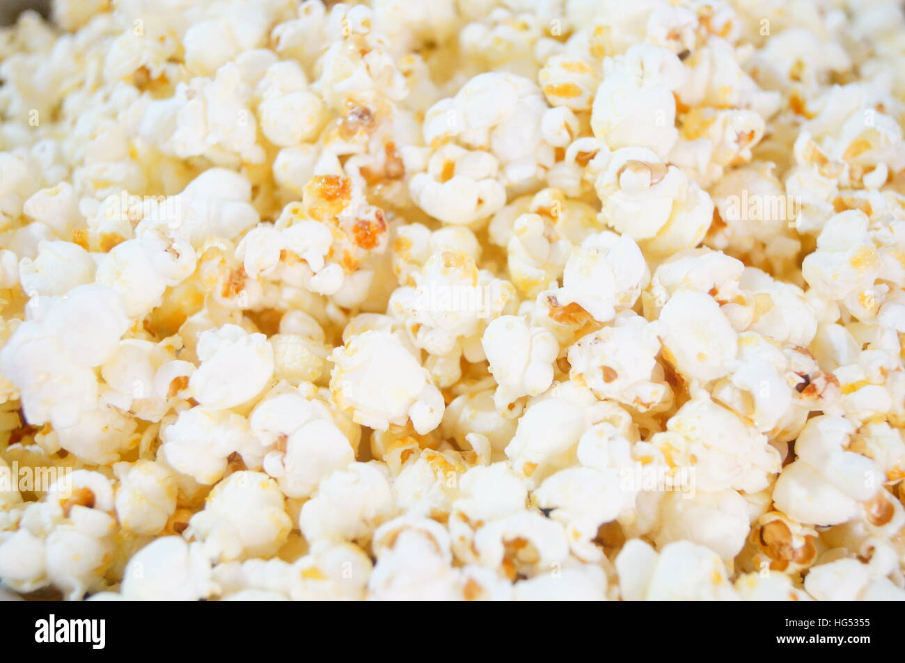 Popcorn delicious hi-res stock photography and images - Alamy