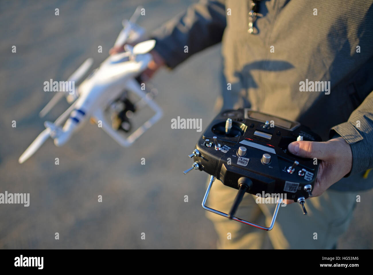Man launching uav hi-res stock photography and images - Alamy