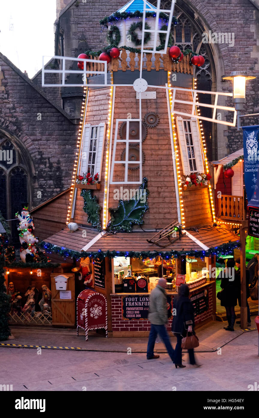 Cardiff christmas market hi-res stock photography and images - Alamy