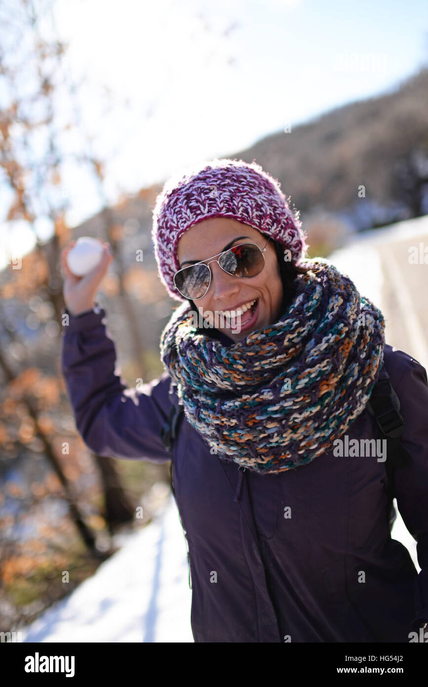 Person with snowball hi-res stock photography and images - Alamy