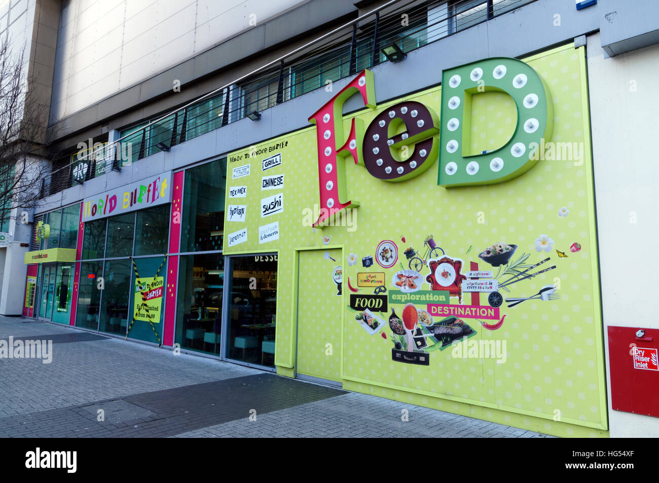 Italian restaurant chinese restaurant hi-res stock photography and ...