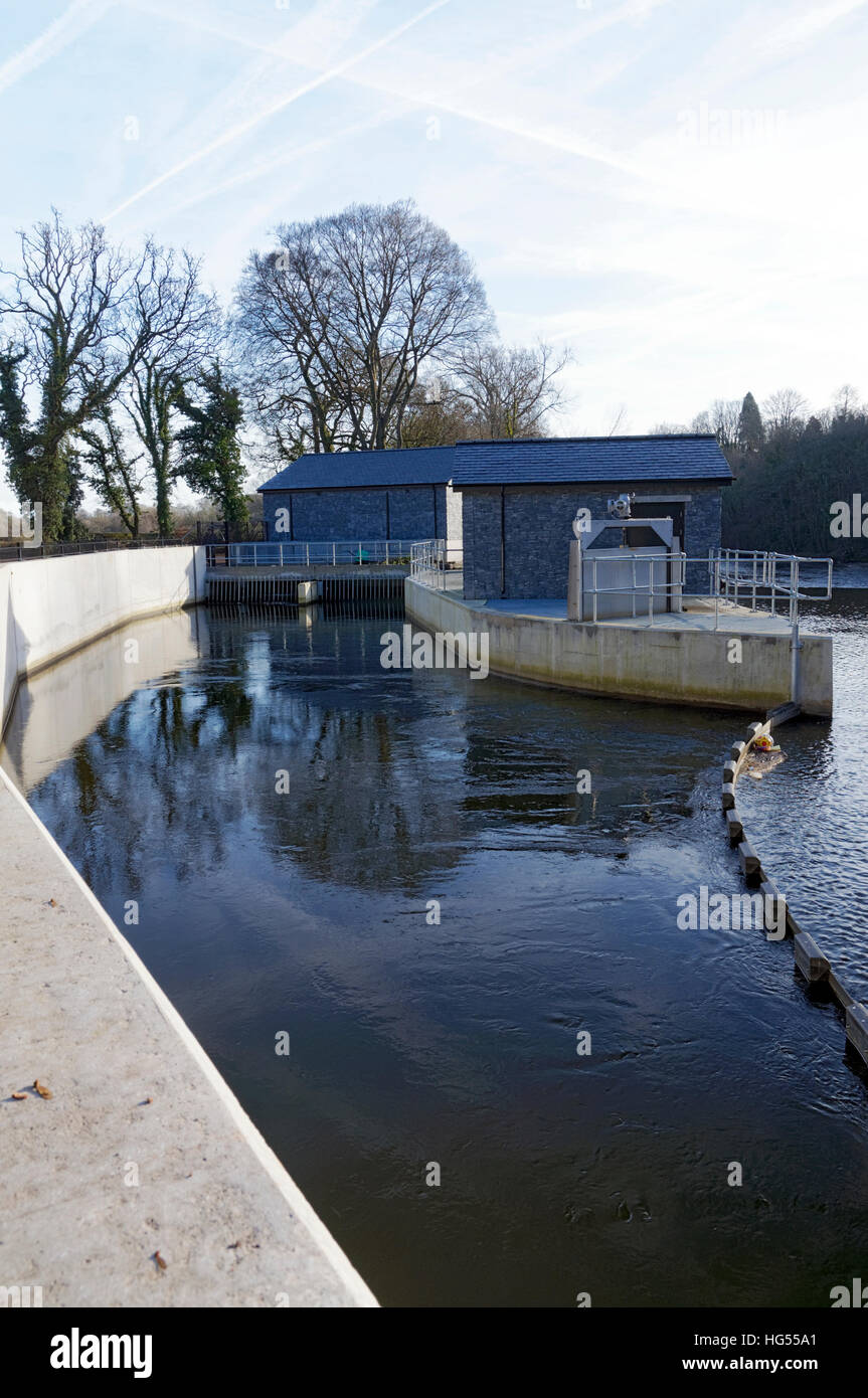 Hydro electric power plant, River Taff, Radyr, Cardiff, Wales Stock ...
