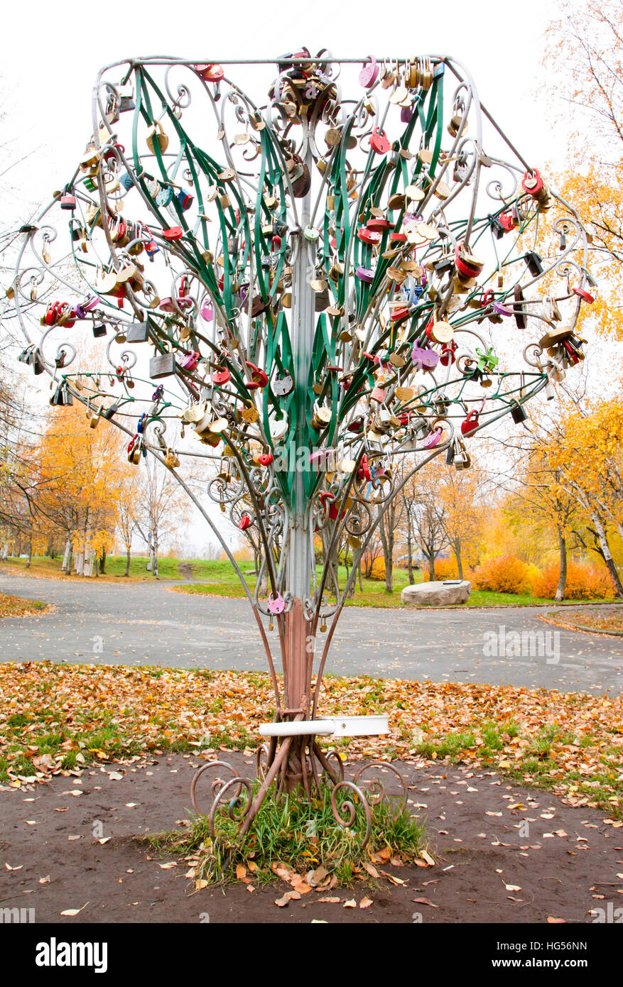 Wedding lock tree in russia hi-res stock photography and images - Alamy