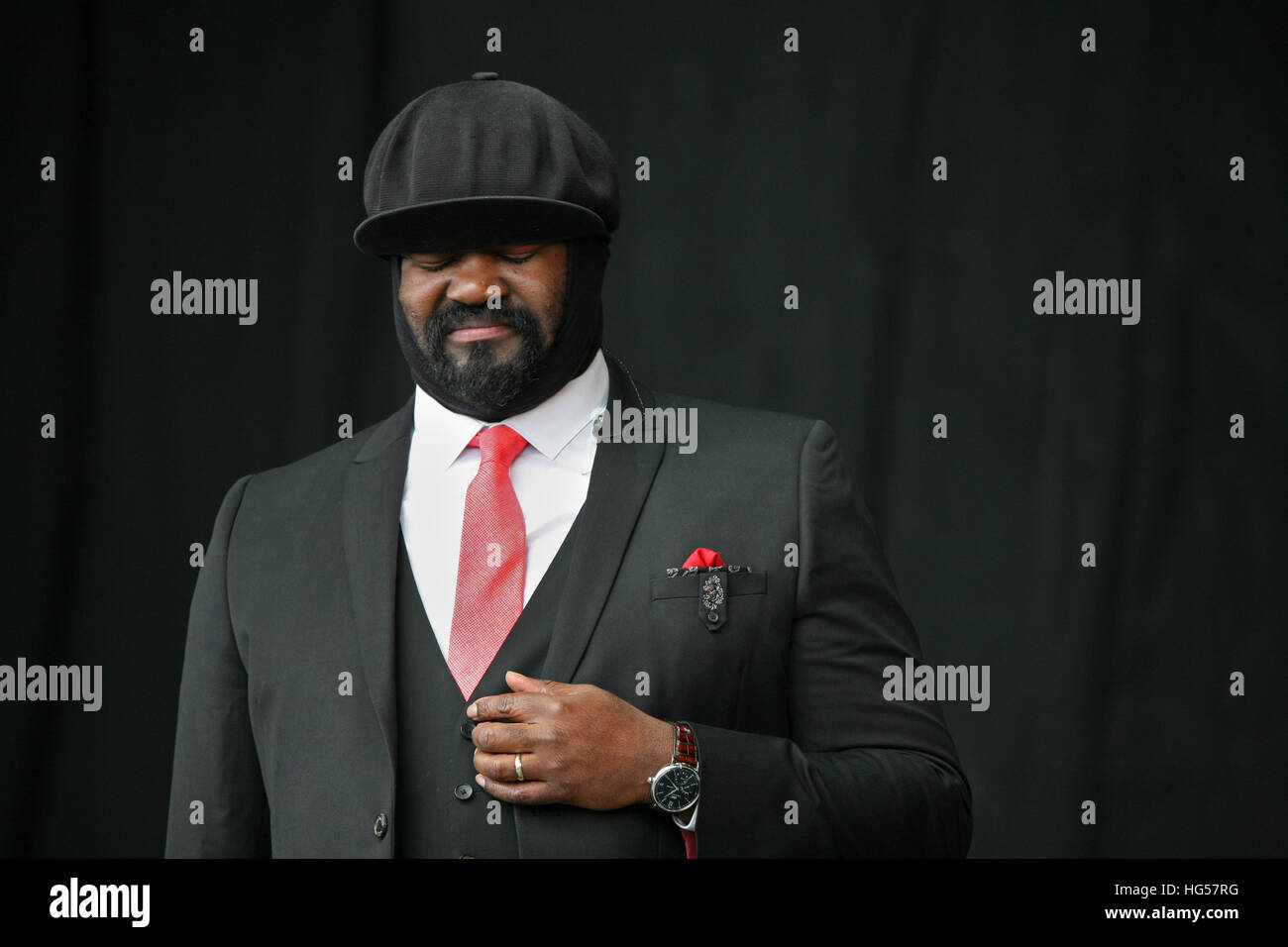 Gregory Porter performing on the Pyramid Stage during Glastonbury ...