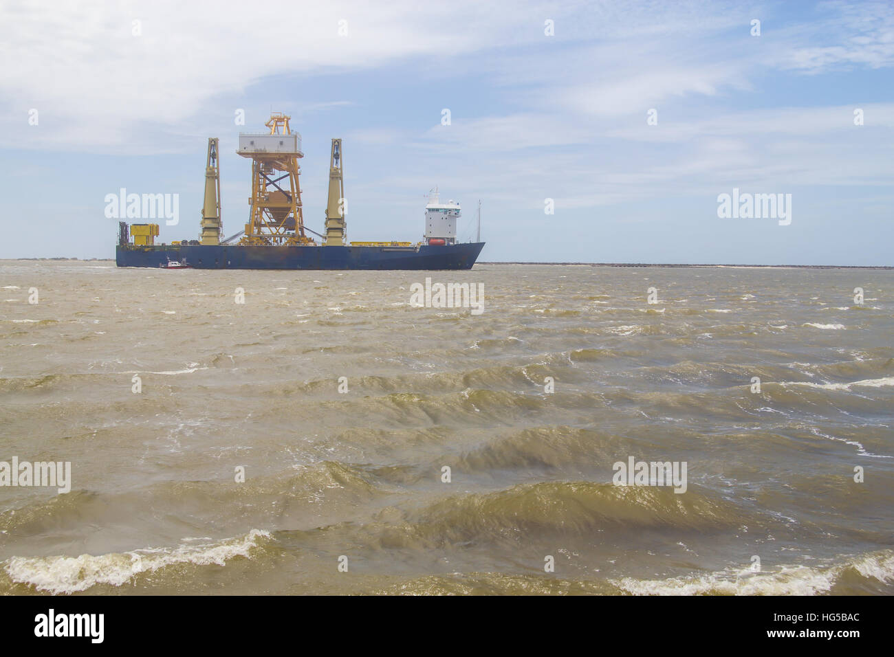 Heavy load carrier hi-res stock photography and images - Alamy