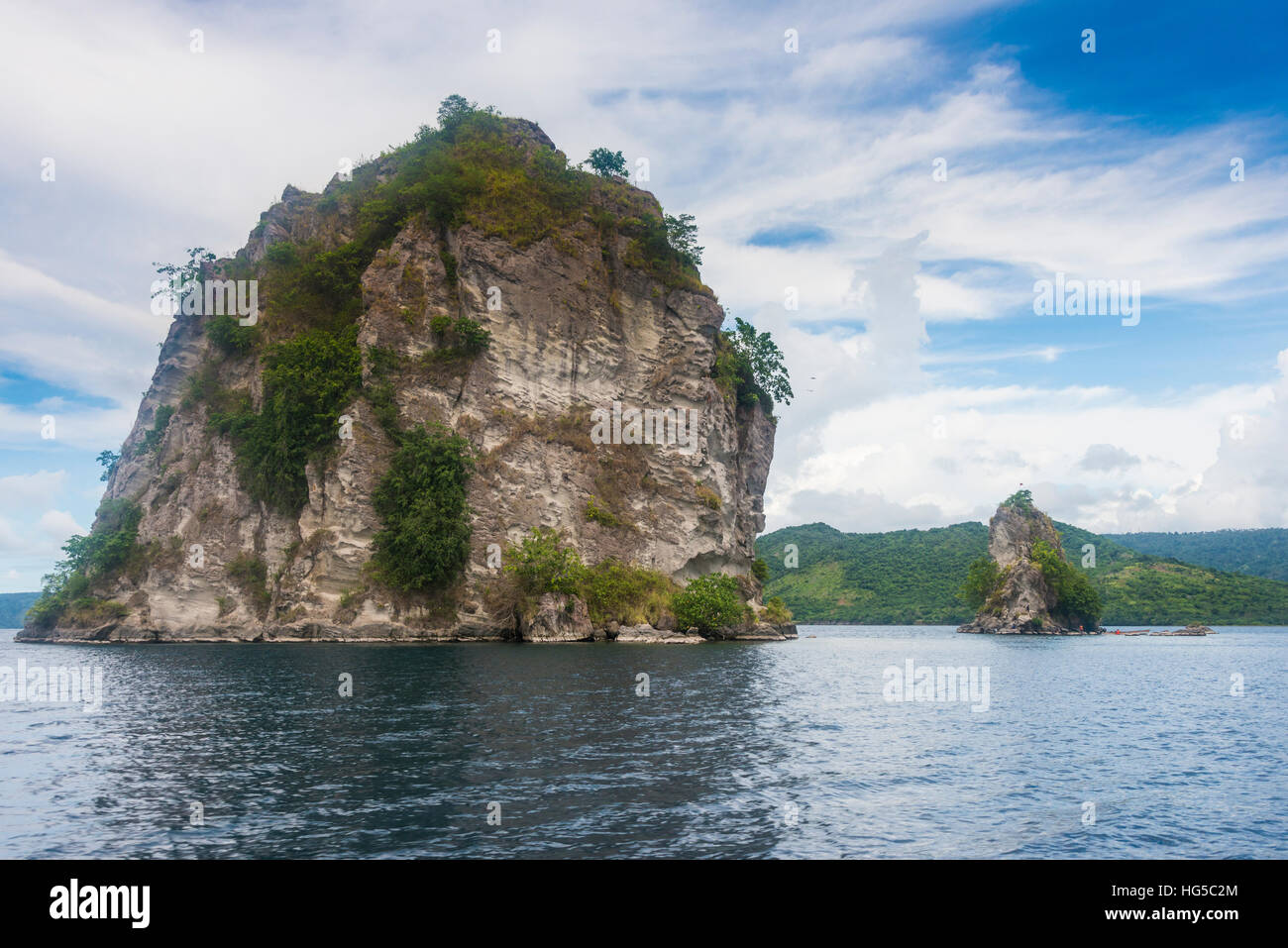 The Beehives (Dawapia Rocks) in Simpson Harbour, Rabaul, East New ...