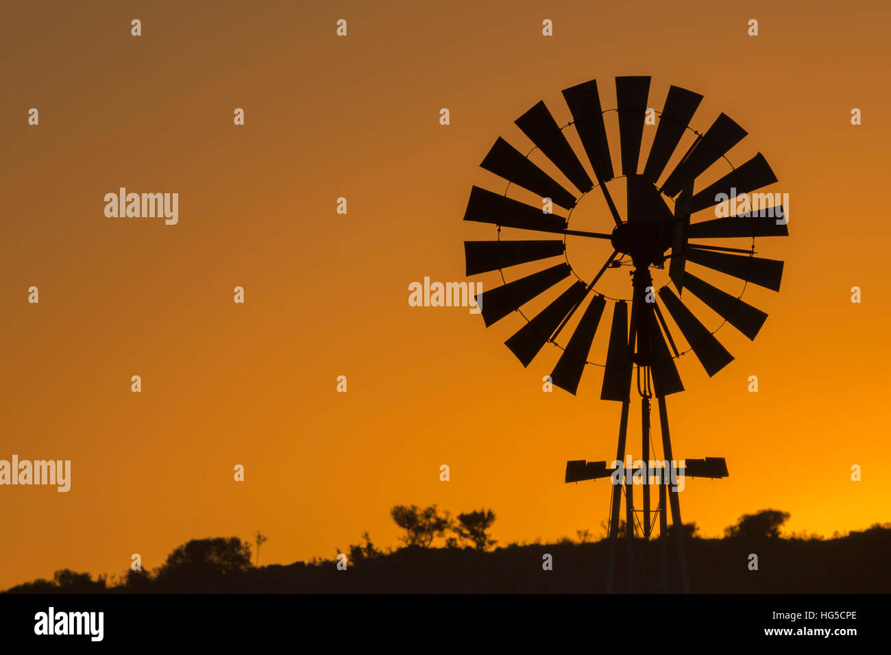 Wind pump hi-res stock photography and images - Alamy