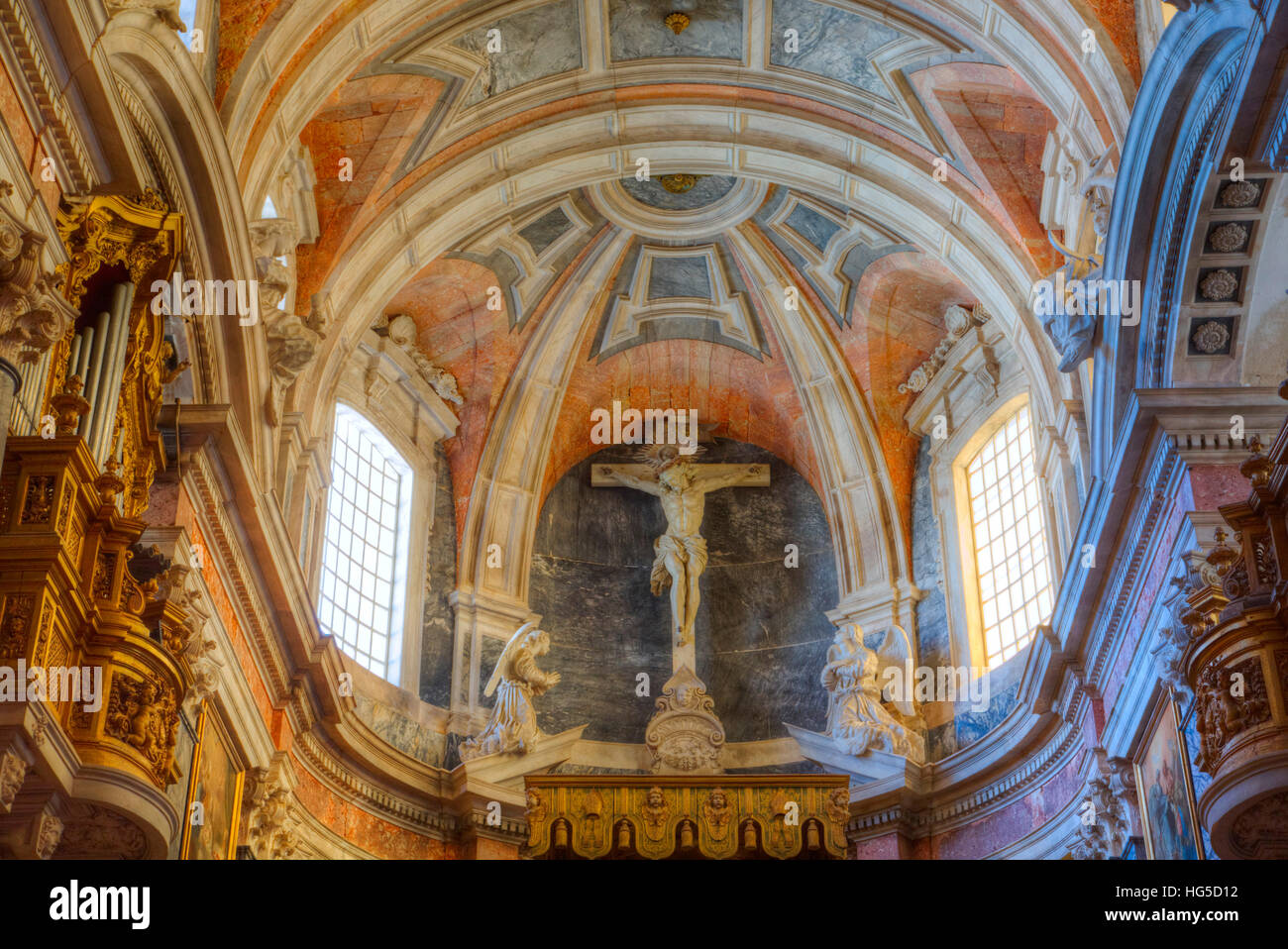 Evora cathedral hi-res stock photography and images - Alamy
