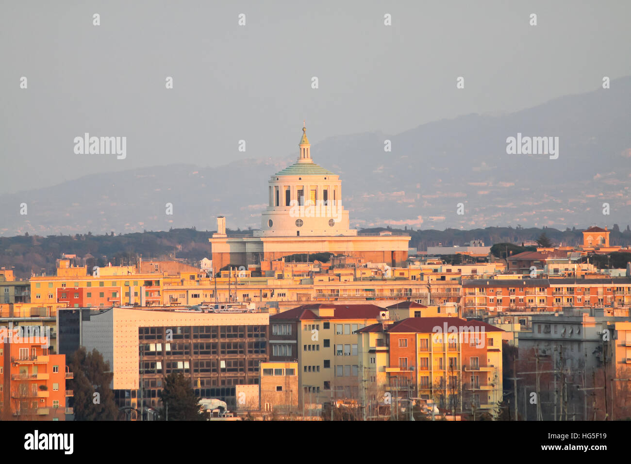 Maria regina hi-res stock photography and images - Alamy