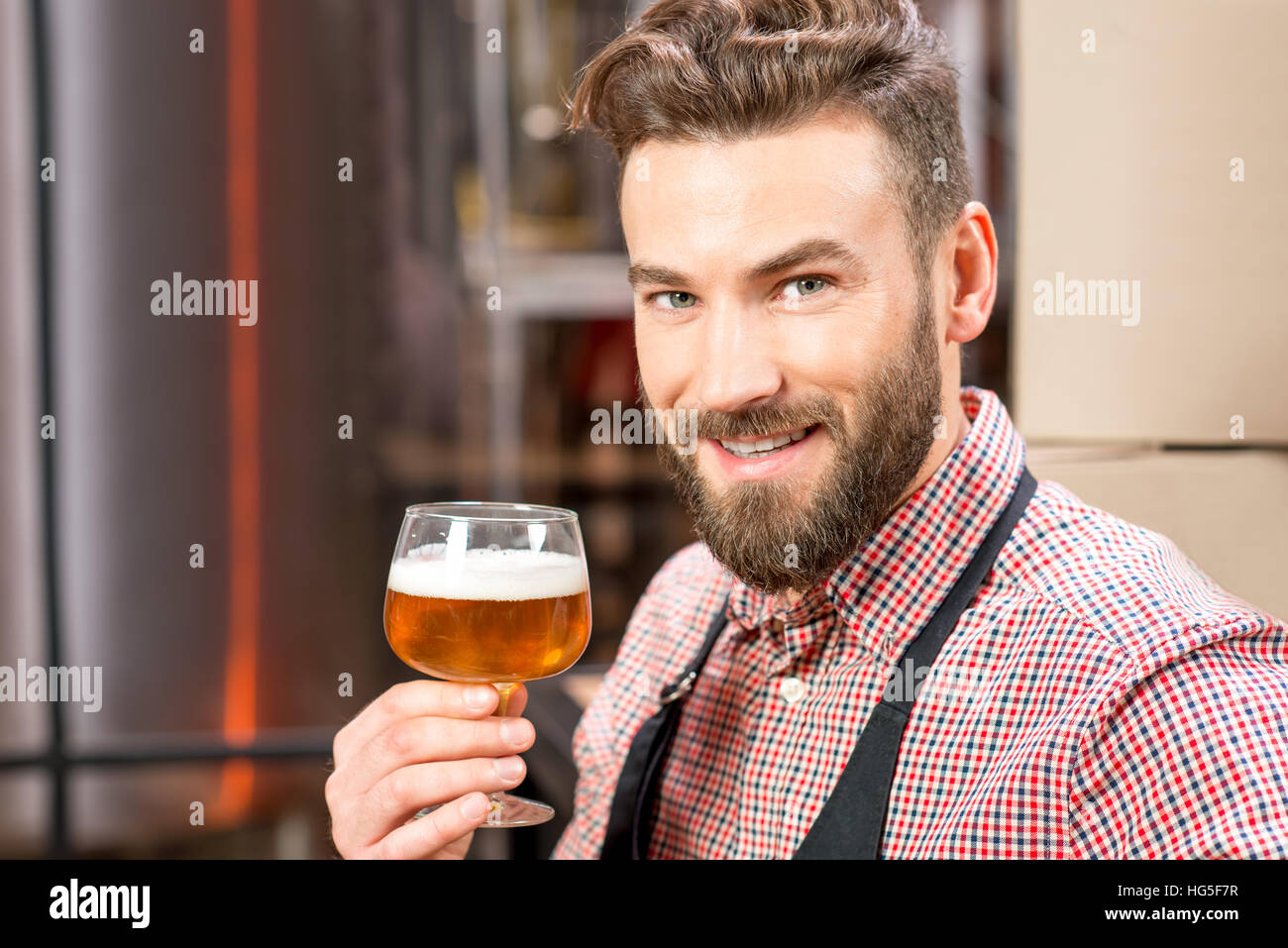 Beer science hi-res stock photography and images - Alamy