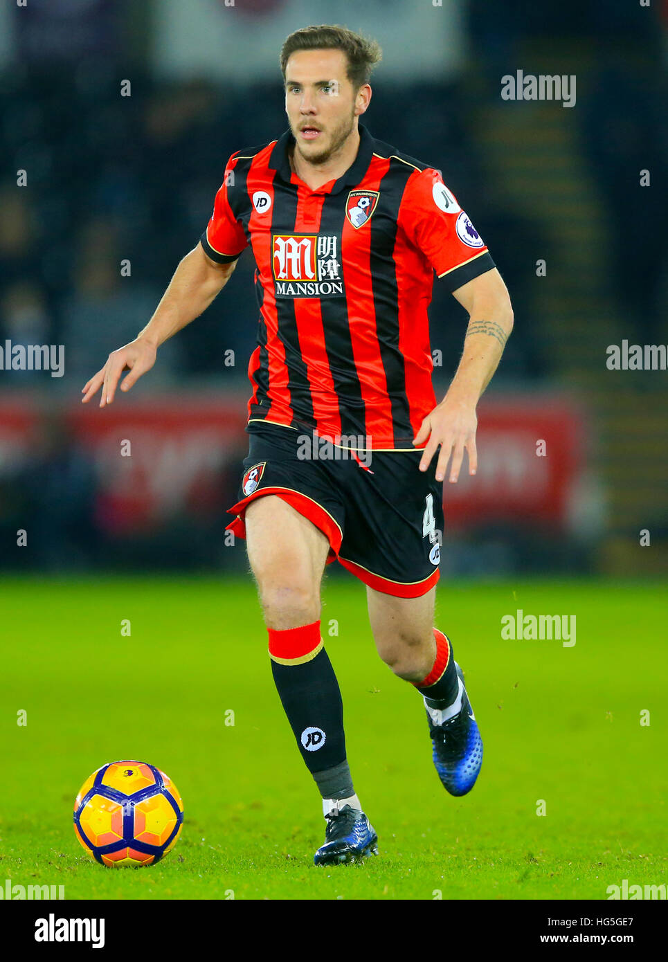 Dan Gosling, AFC Bournemouth Stock Photo - Alamy