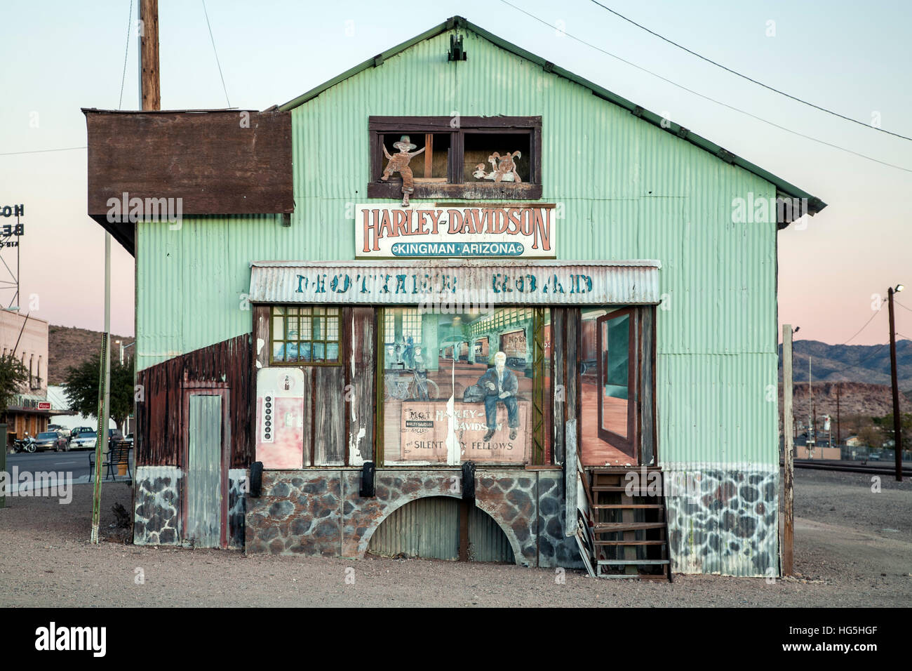 Route 66 abandoned building High Resolution Stock Photography and ...