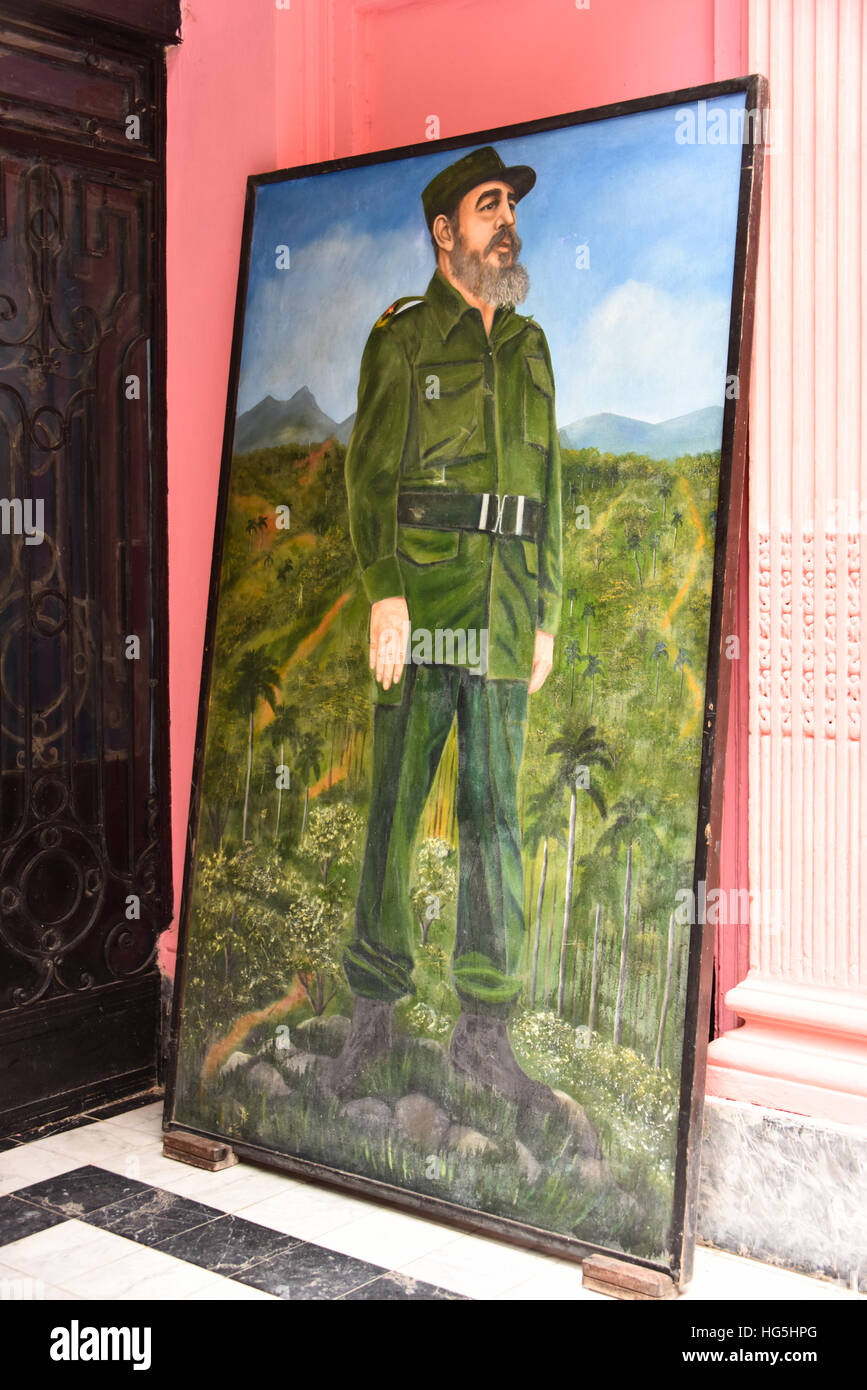 Painting of Fidel Castro in Havana following his death Stock Photo - Alamy