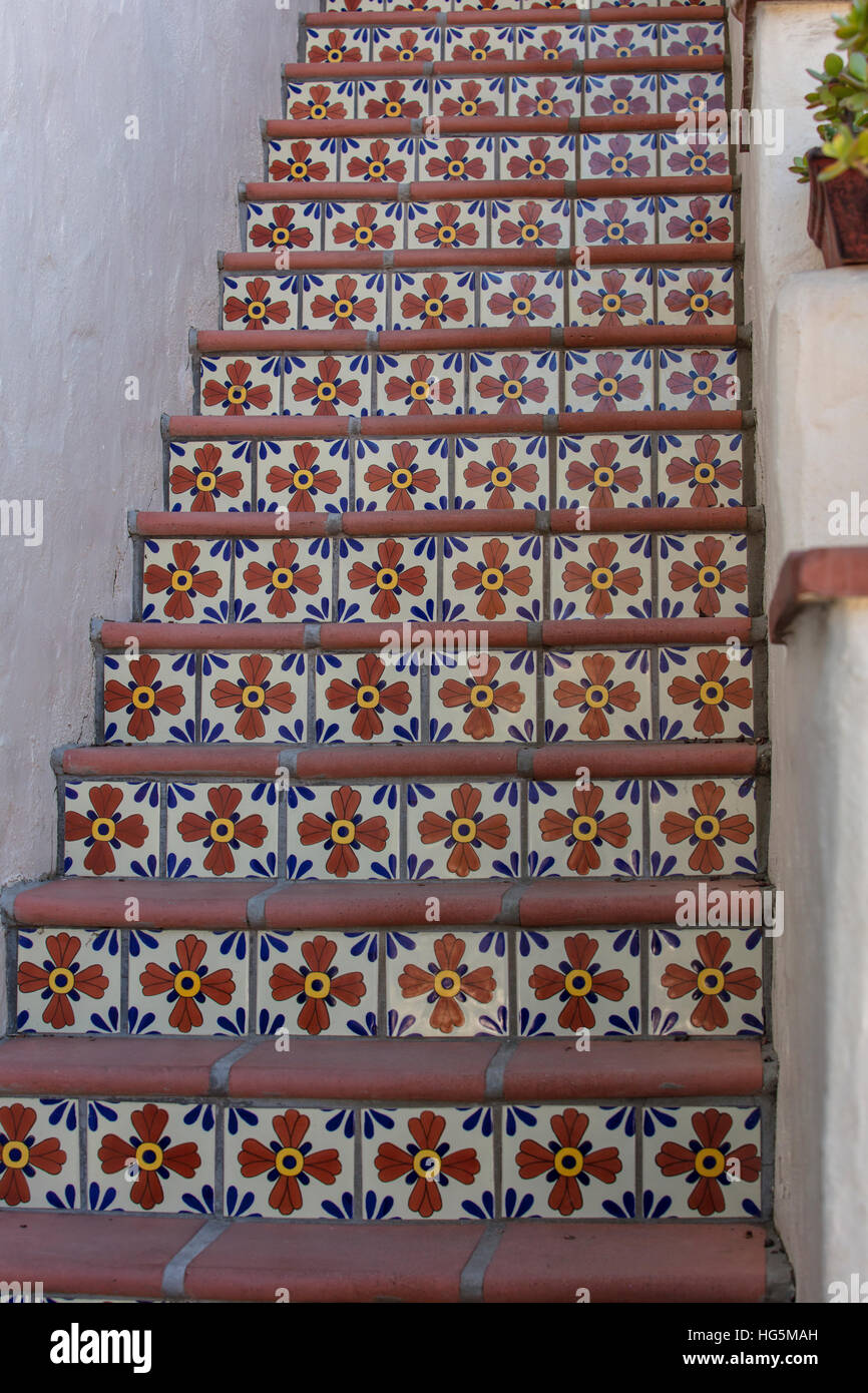 Steps in traditional mexican house hi-res stock photography and images ...