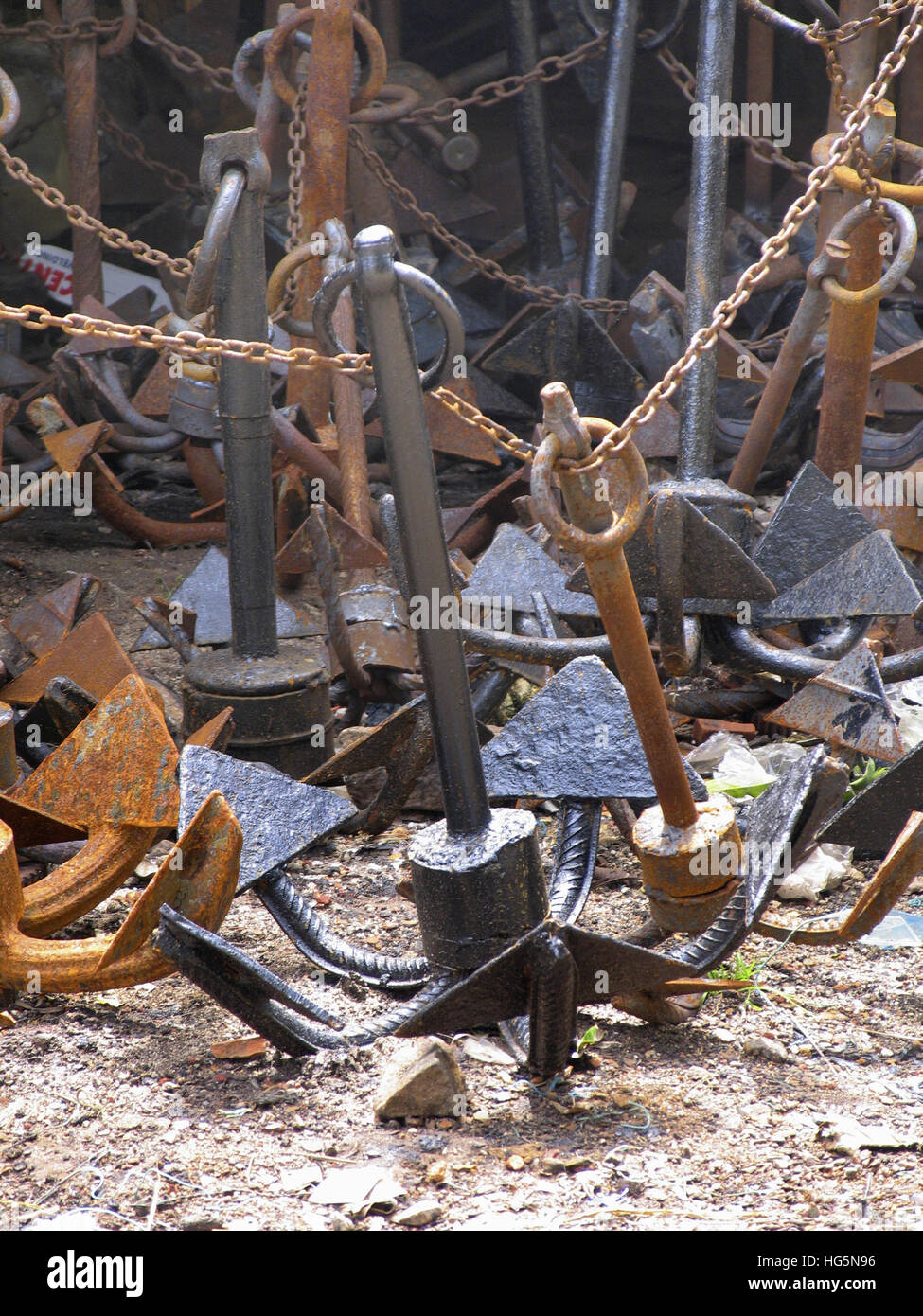 Anchors naval navy maritime hi-res stock photography and images - Alamy