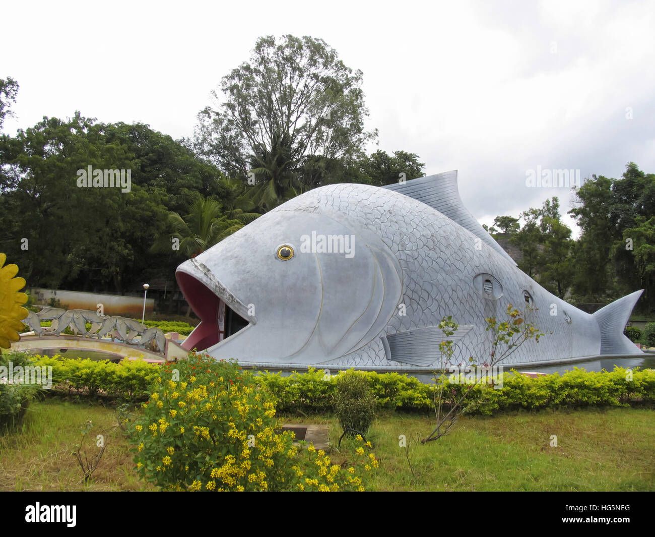 Malampuzha garden, Kerala, India Stock Photo - Alamy