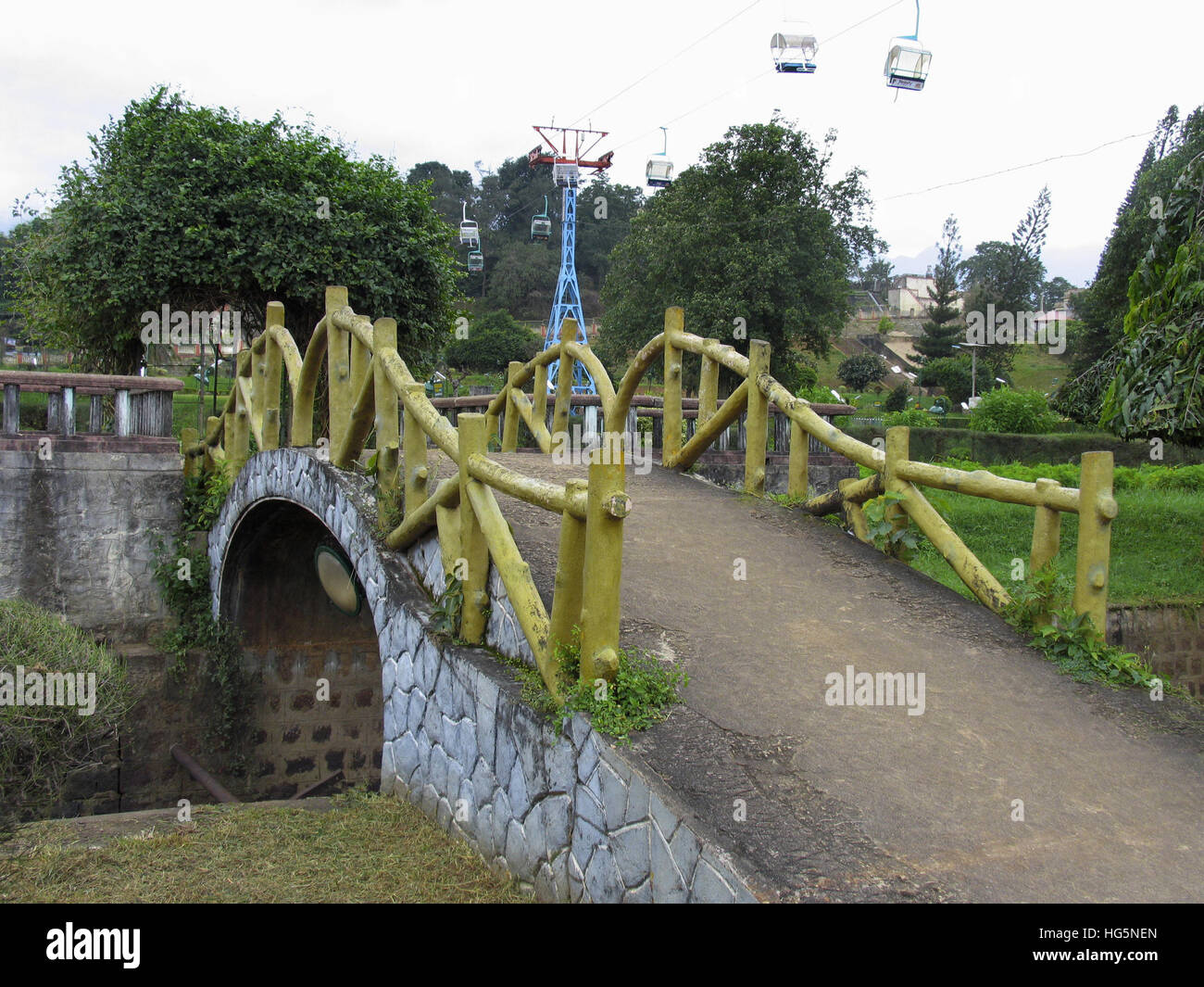 Spade wood india hi-res stock photography and images - Alamy