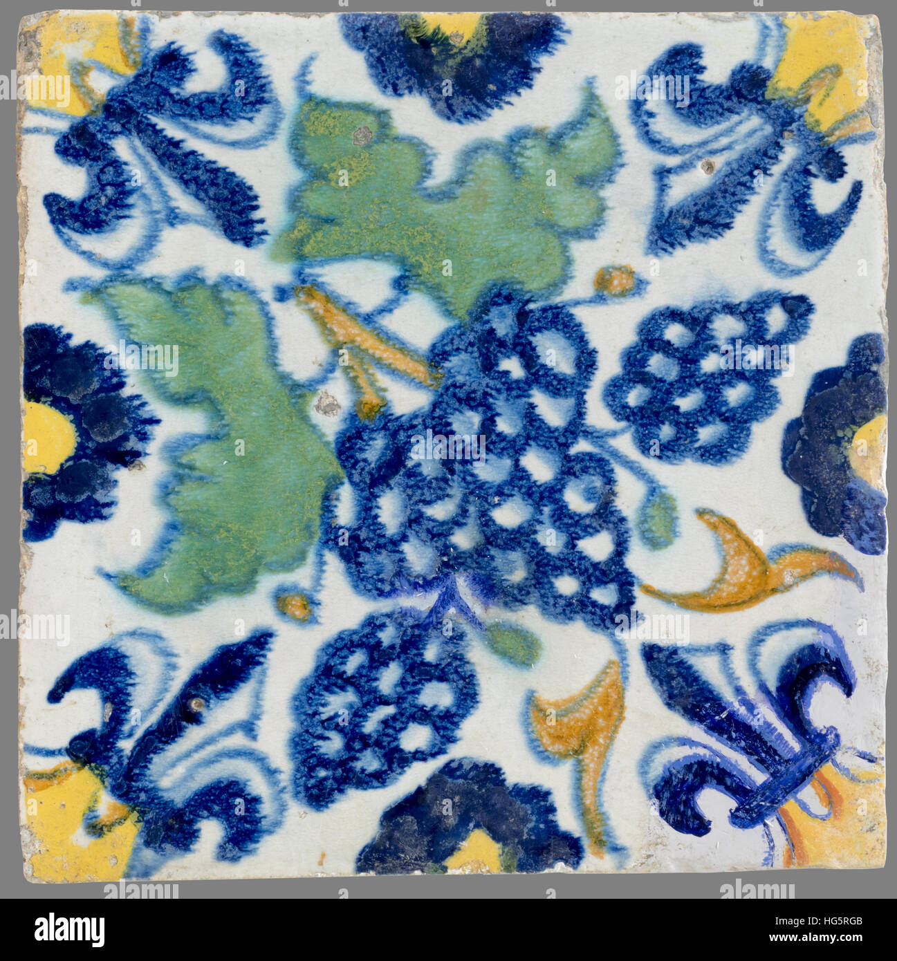 Antique delft blue tile hi-res stock photography and images - Alamy