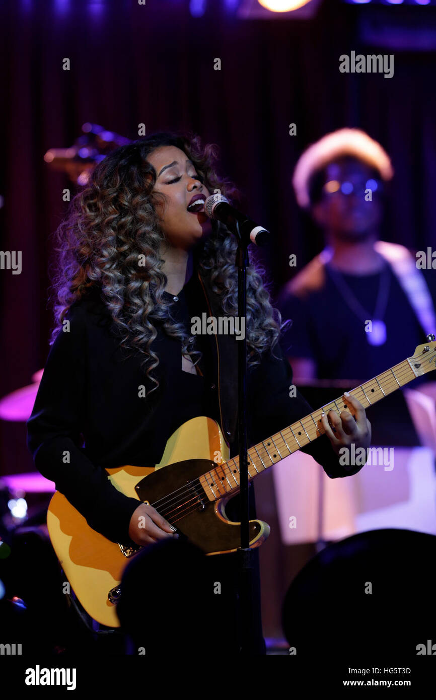 Gabi wilson hi-res stock photography and images - Alamy